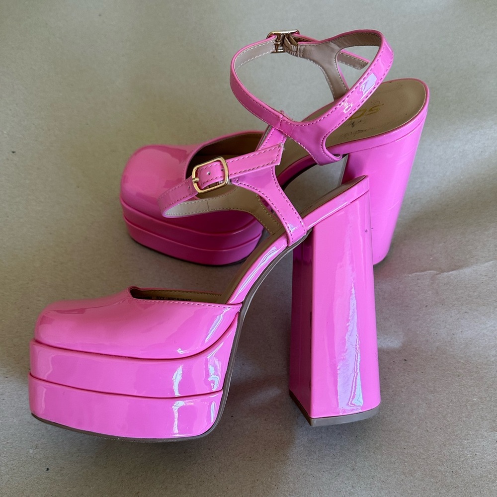 Pink Barbie Platform Heels - Gem